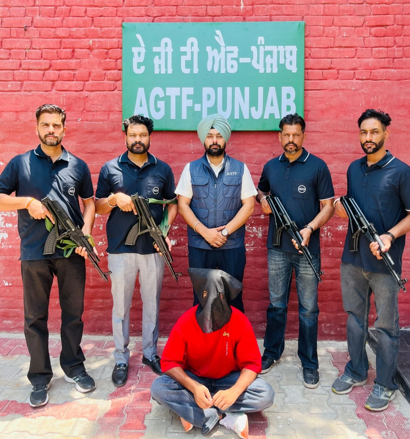 ਖਬਰਾਂ ਵਾਲੇ -ਵੱਡੀ ਖ਼ਬਰ# ਪੰਜਾਬ AGTF ਟੀਮ ਨੇ ਗੈਂਗਸਟਰ ਲਾਰੈਂਸ ਬਿਸ਼ਨੋਈ ਤੇ ਗੋਲਡੀ ਬਰਾੜ ਗੈੰਗ ਦੇ 1 ਕਾਰਕੁੰਨ ...